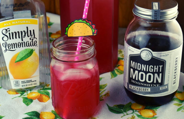 Lake Lemonade Cocktail Recipe - These Old Cookbooks